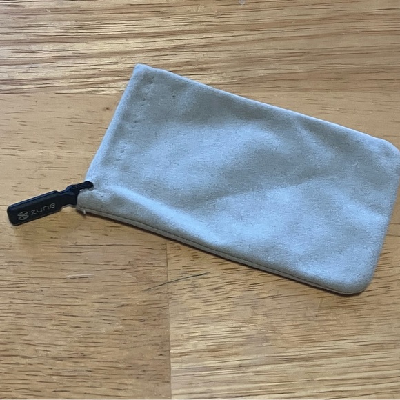 Microsoft | Other | Microsoft Zune Carrying Pouch In Soft Material ...